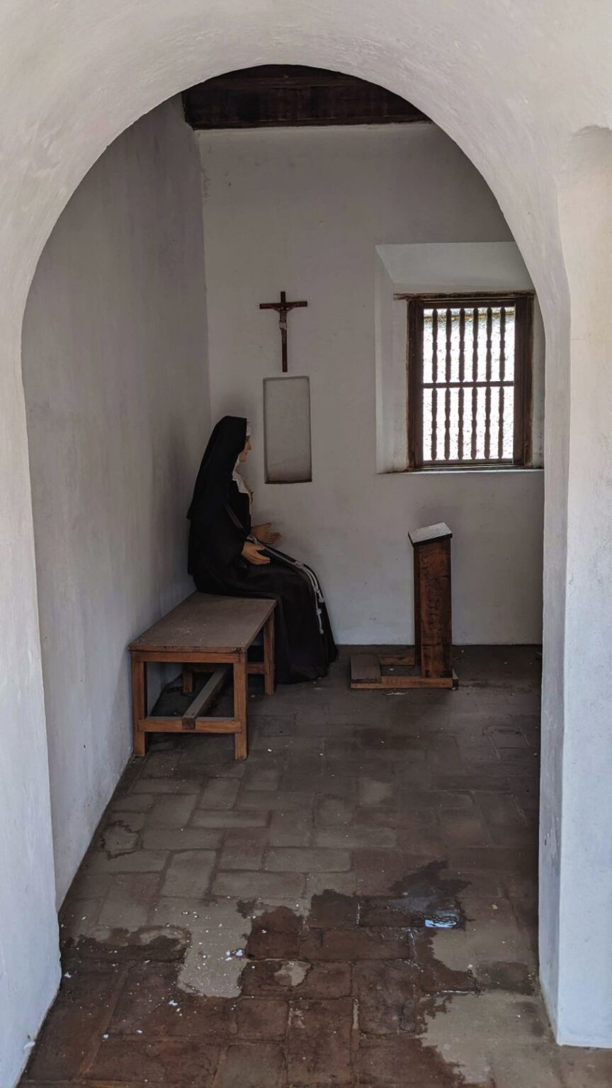 How To Guide for Visiting Capuchinas Church and Convent – Two Travel ...