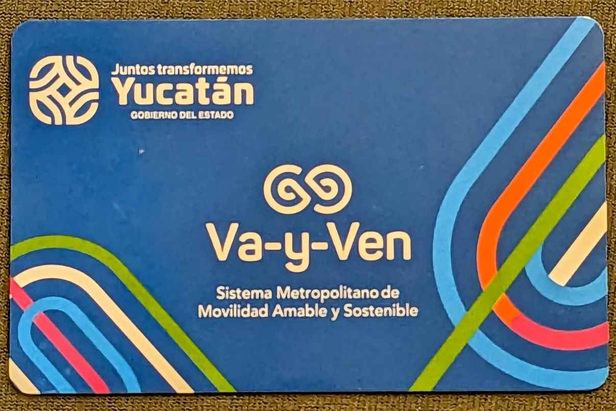 Figuring Out Mérida’s Va-y-Ven Bus System – Two Travel Turtles